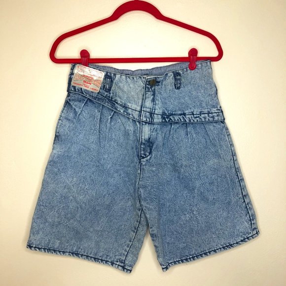 Baccini | Shorts | Baccini Nwt Vintage Acid Wash Jean Shorts ...
